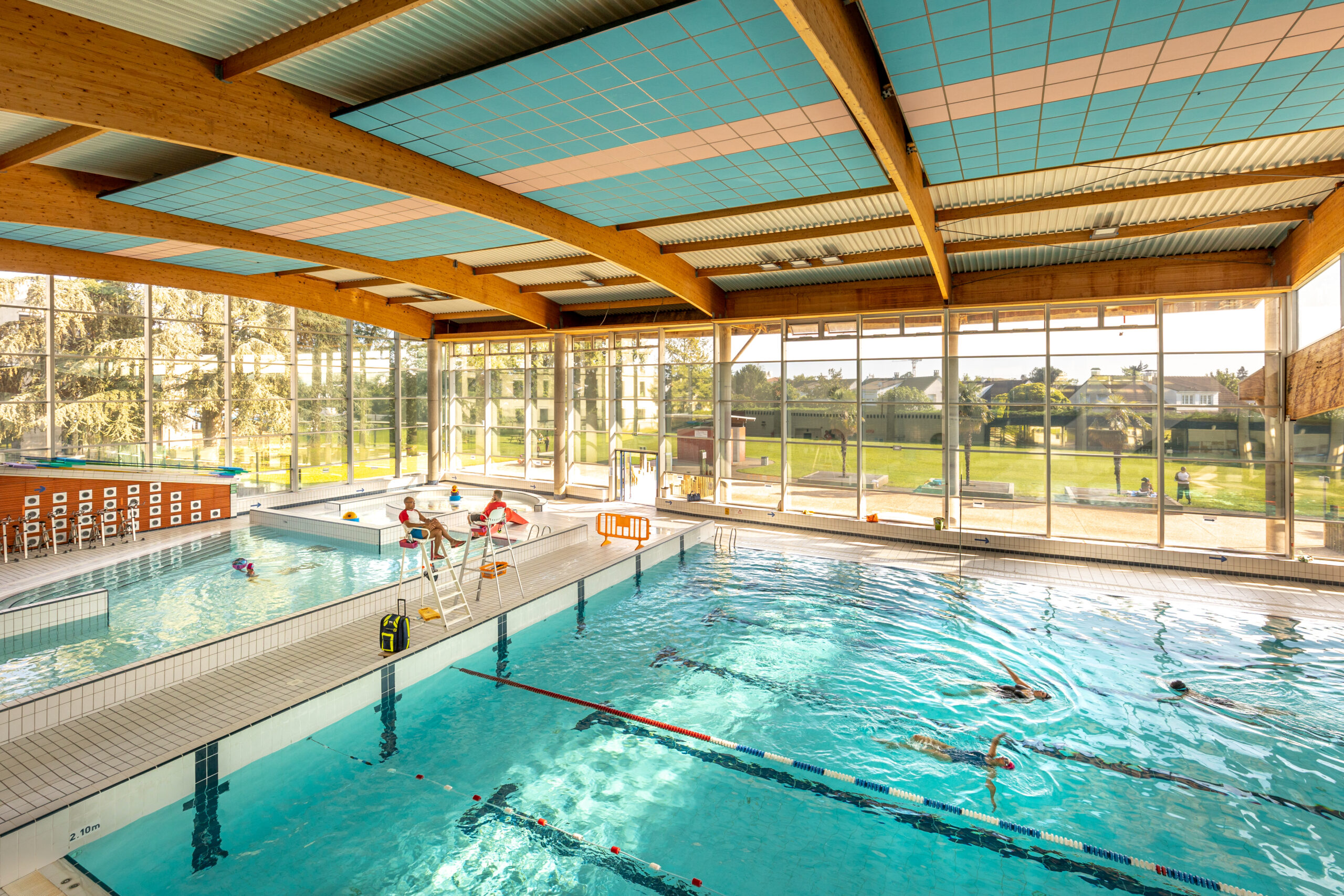 Le centre nautique - chassieu.fr