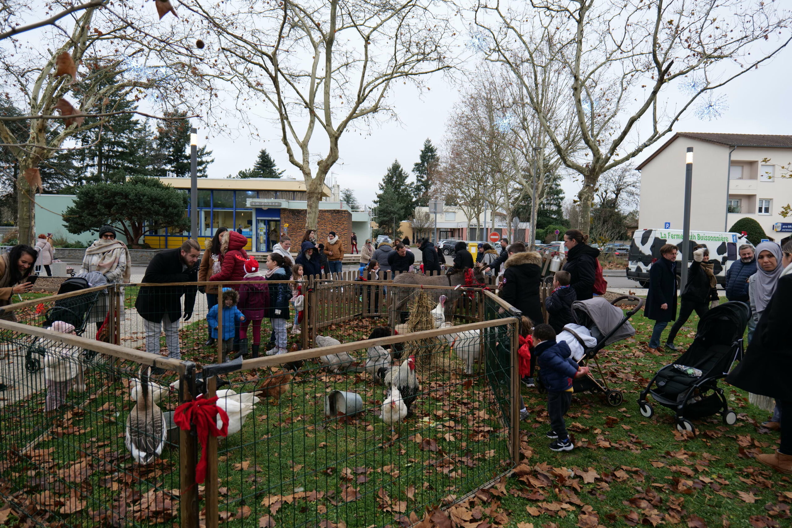 Décembre en fête - Village de Noël - chassieu.fr